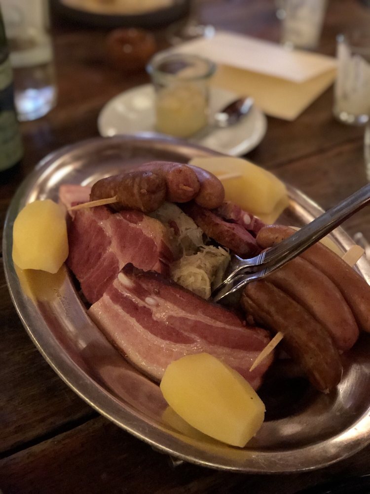 LA WINSTUB - 11 Photos & 10 Reviews - 9-13 rue du Général de Gaulle ...