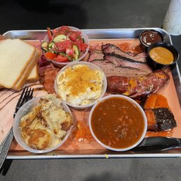 INTERSTELLAR BBQ - Updated October 2024 - 1100 Photos & 611 Reviews ...