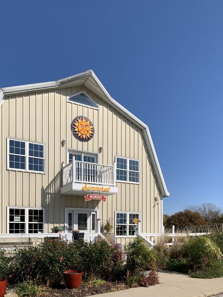 SUMMERSET WINERY - 25 Photos & 16 Reviews - 15101 Fairfax St, Indianola ...
