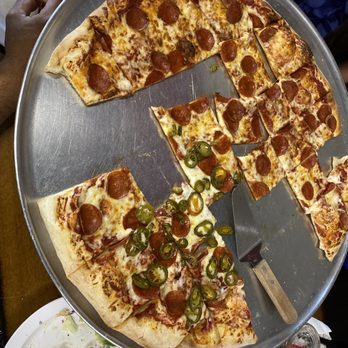 CAPONE’S PIZZA - Updated December 2025 - 212 Photos & 351 Reviews ...