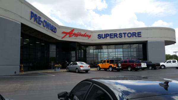 AUFFENBERG PRE-OWNED SUPER STORE - Updated September 2025 - 39 Photos ...