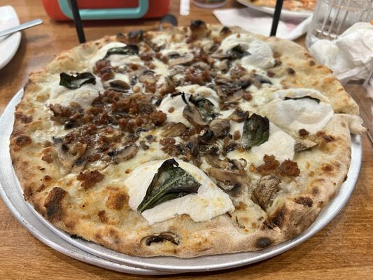 SQUARE PEG PIZZERIA - Updated December 2025 - 113 Photos & 72 Reviews ...