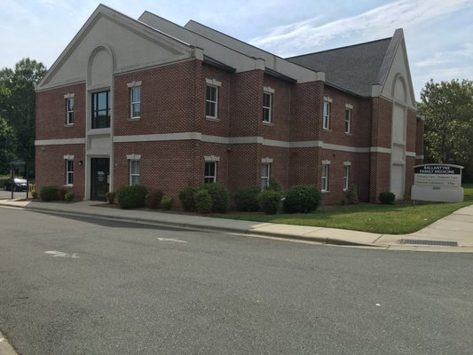 AMITY MEDICAL GROUP - Updated October 2025 - 12 Photos - 6010 E W T ...