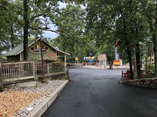 MAGIC SPRINGS THEME & WATER PARK - Updated October 2025 - 127 Photos ...