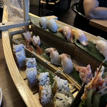 MIRAKUTEI SUSHI & RAMEN - Updated November 2024 - 119 Photos & 42 ...