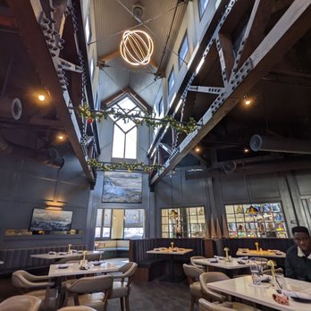 MICHAEL’S CAFE - Updated May 2025 - 465 Photos & 463 Reviews - 2119 ...