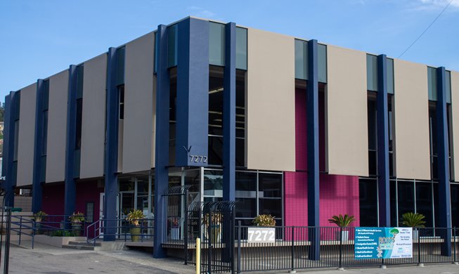 ROOTS COMMUNITY HEALTH CENTER - Updated January 2026 - 7272 MacArthur ...