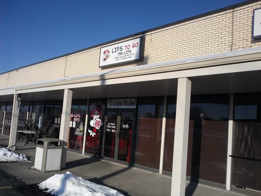 LIPS TO GO - Updated October 2025 - 14 Photos & 32 Reviews - 1000 N ...