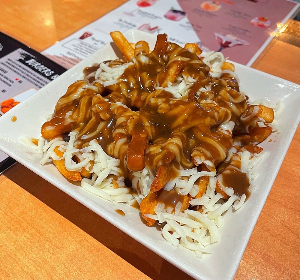 LEGENDS PUB & GRILL SOUTHTOWN - Updated August 2025 - 64 Photos & 72 ...