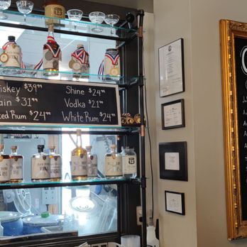 Powhatan THREE CROSSES DISTILLING - Updated November 2024 - 117 Photos ...