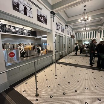 CAFE DU MONDE CITY PARK - Updated April 2025 - 709 Photos & 344 Reviews ...