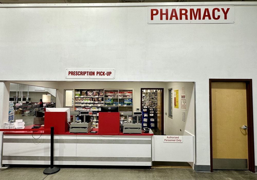 COSTCO PHARMACY - Updated July 2025 - 21 Photos - 2001 Ventura Blvd ...