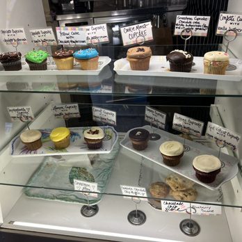 SWEET MANDY B’S - Updated June 2024 - 1085 Photos & 1772 Reviews - 1208 ...