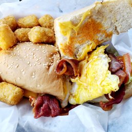 HUMDINGER DRIVE IN - Updated October 2025 - 34 Photos & 31 Reviews ...