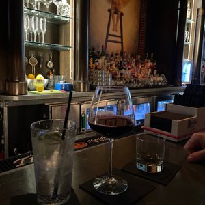 THE RIGHTEOUS ROOM - 65 Photos & 154 Reviews - 641 Walnut St ...