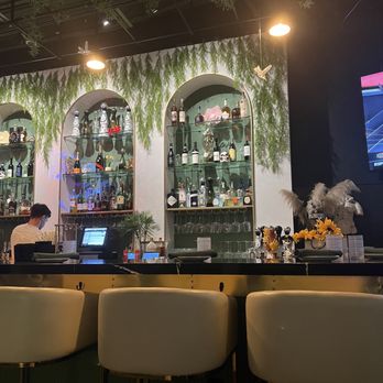 COMMELFO RESTAURANT - Updated May 2024 - Yelp