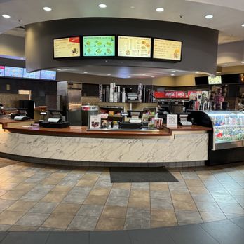 CMX CINEMAS - COUNTRYSIDE 12 - Updated July 2025 - 105 Photos & 120 ...