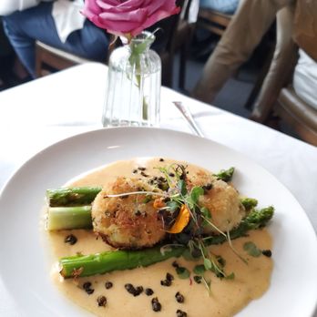 BIS ON MAIN - Updated October 2025 - 449 Photos & 580 Reviews - 10213 ...