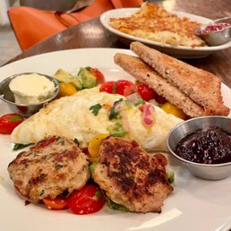 BEATRIX - Updated August 2025 - 859 Photos & 544 Reviews - 272 Oakbrook ...