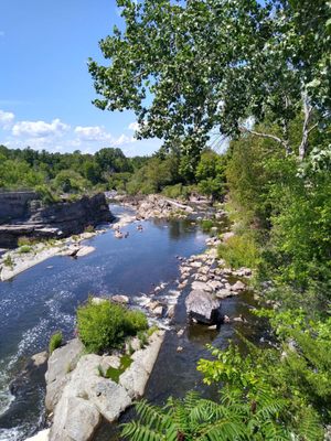 HOG’S BACK FALLS PARK - Updated July 2024 - 49 Photos & 19 Reviews ...