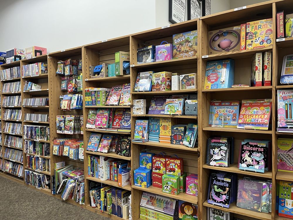 HALF PRICE BOOKS - Updated May 2026 - 59 Photos & 62 Reviews - 3221 ...