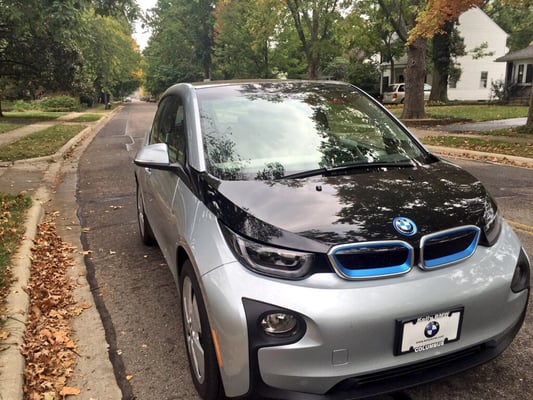 KELLY BMW - Updated December 2025 - 17 Photos & 54 Reviews - 4050 Morse ...