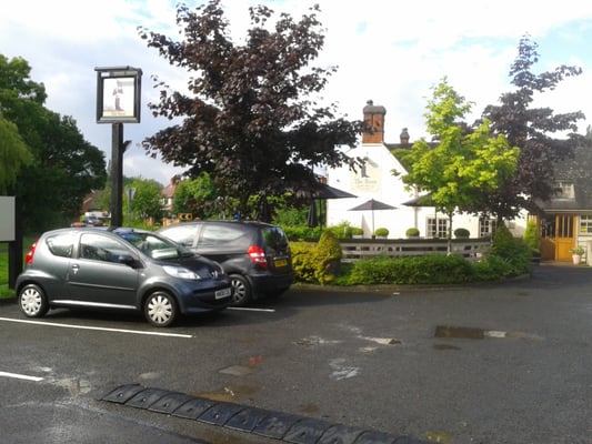 THE BOOT INN - Updated March 2025 - Birmingham Road, Studley ...