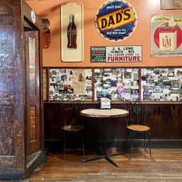 YESTERDOG - Updated July 2025 - 193 Photos & 394 Reviews - 1505 Wealthy ...