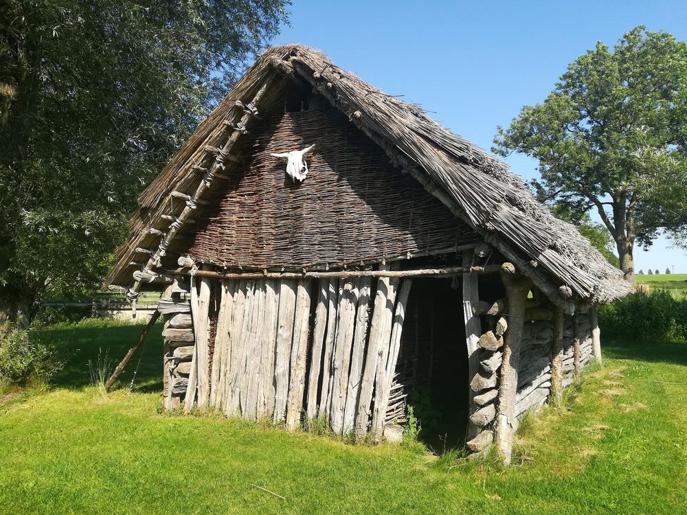 PRÄHISTORISCHE SIEDLUNG PESTENACKER - Updated July 2024 - St2052, Weil ...