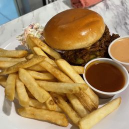 GARAGE BAR AND GRILL - Updated July 2025 - 252 Photos & 191 Reviews ...