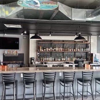 PAXTON PUB - Updated April 2025 - 20 Photos & 14 Reviews - 365 Paxton ...