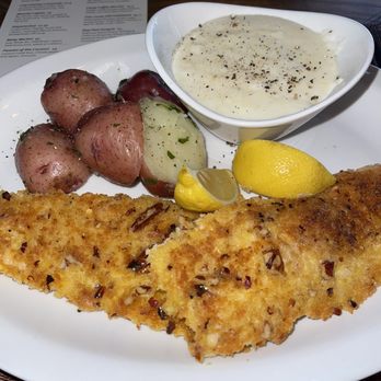 REEL FISH COASTAL KITCHEN & BAR - 1424 Photos & 618 Reviews - 1234 N ...