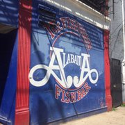 ALABAMA FISH BAR - 58 Photos & 124 Reviews - Seafood - 1601 Race St ...