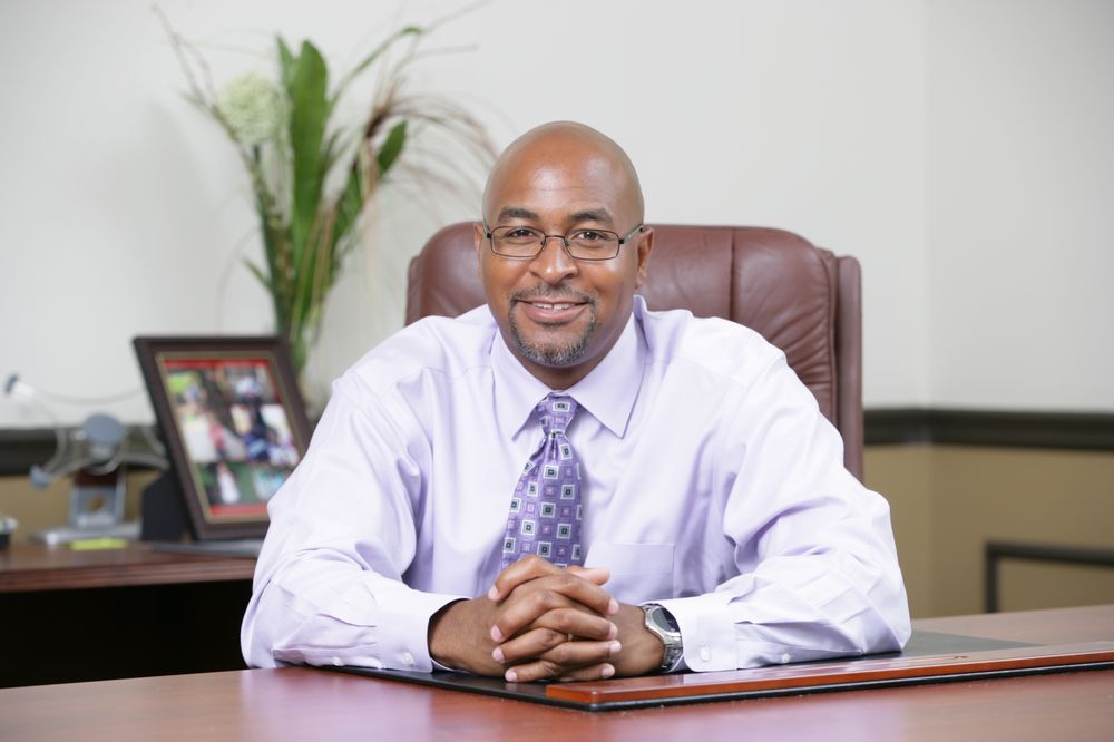 LAW OFFICES OF KEVIN M. COBBIN - Updated October 2025 - 12 Photos - 525 ...