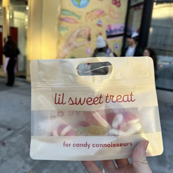 LIL SWEET TREAT - Updated April 2025 - 74 Photos & 37 Reviews - 184 7th ...