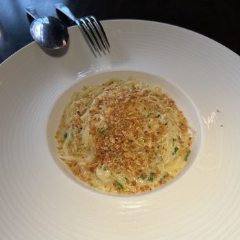 GIOVEDI - Updated August 2025 - 767 Photos & 125 Reviews - 10 N Hotel ...