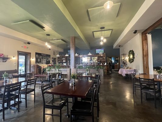 TREEHOUSE TAVERN - Updated August 2025 - 10 Photos & 12 Reviews - 9607 ...