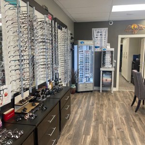 TRIAD EYE INSTITUTE - Updated October 2025 - 41 Reviews - 6140 S ...