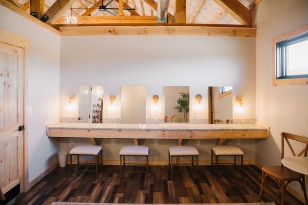 PINE HAVEN VENUE & LODGING - Updated May 2026 - 32 Photos - 13514 S Hwy ...