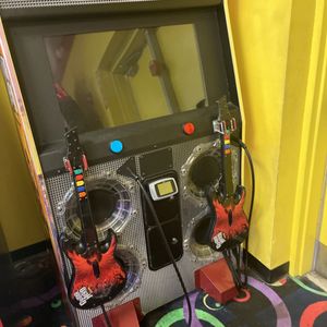 COIN CRAZY FAMILY FUN CENTER - Updated May 2025 - 1024 Expressway Ln ...