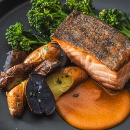 FORA - Updated December 2025 - 307 Photos & 106 Reviews - 311 N Morgan ...