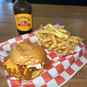 BIRDIES HOT CHICKEN - 78 Photos & 50 Reviews - 131 New Rd, Parsippany ...