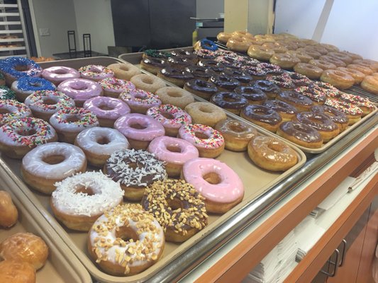 DONUTS DELIGHT - Updated October 2025 - 25 Photos & 22 Reviews - 2710 N ...