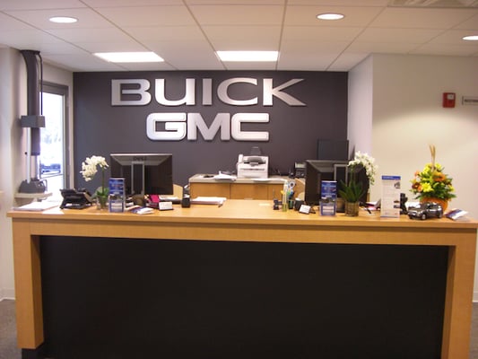 PAUL MASSE BUICK GMC SOUTH - Updated November 2025 - 14 Photos & 37 ...