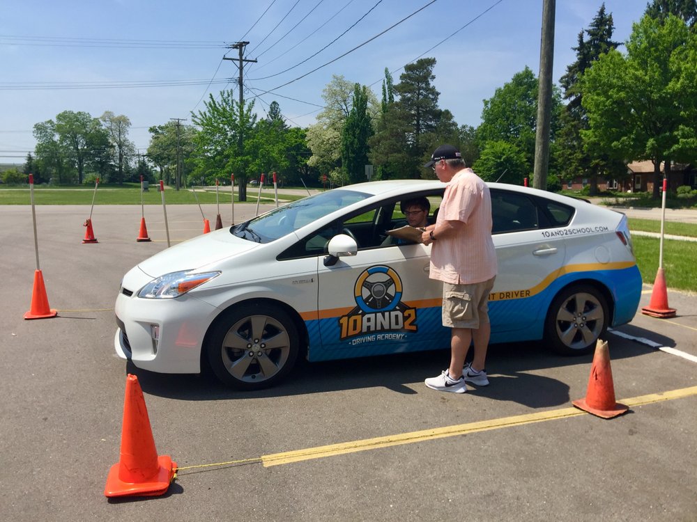 10 AND 2 DRIVING ACADEMY - Updated December 2025 - 23 Photos & 16 ...