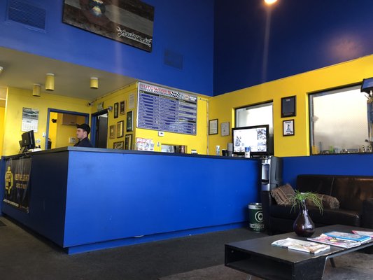 AUTOWORKS SERVICE AND REPAIR - Updated December 2025 - 17 Photos & 169 ...