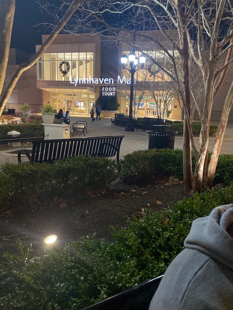LYNNHAVEN NORTH SHOPPING CENTER - Updated July 2025 - 14 Photos - 2728 North Mall Dr, Virginia ...