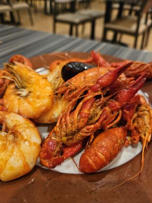 LIN’S GRAND BUFFET - Updated December 2025 - 63 Photos & 66 Reviews ...