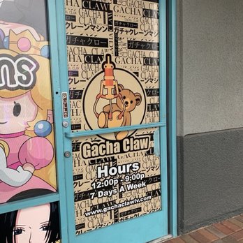 GACHA CLAW - Updated August 2024 - 120 Photos & 49 Reviews - 5625 S ...