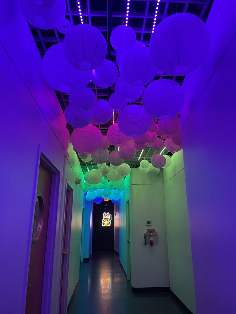 TOKYO KITTY - Updated May 2024 - 93 Photos & 120 Reviews - 575 Race St ...